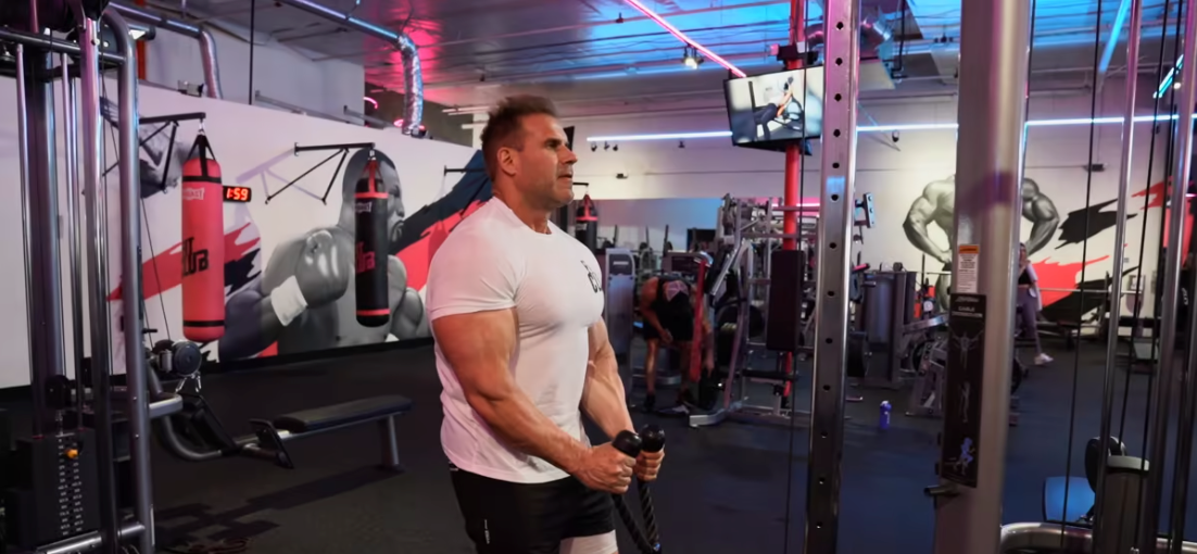 Standing Rope Hammer Curls – Jay Cutler